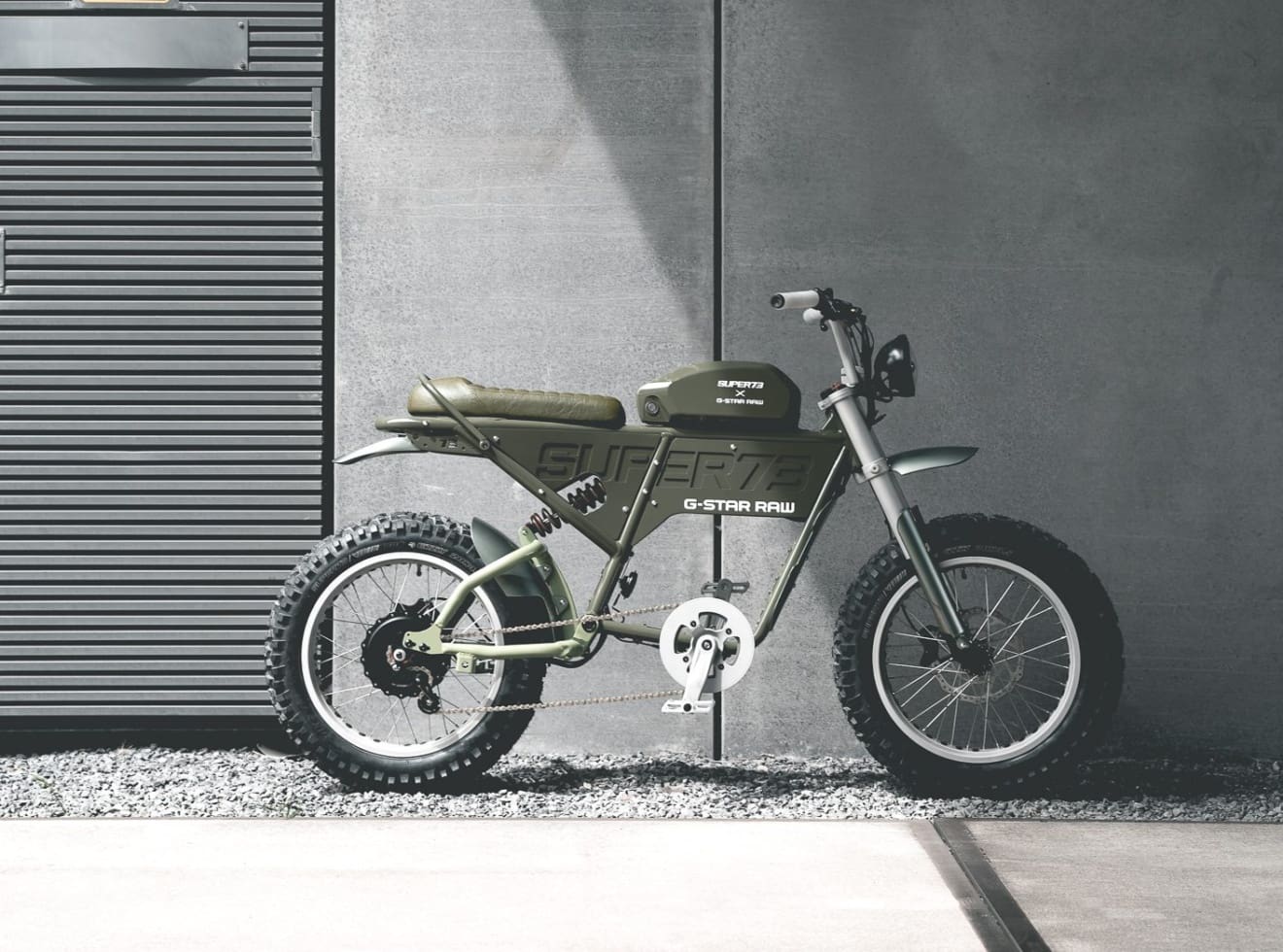 MANIFY Men’s Essential Guide | MANIFY