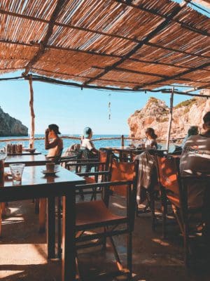 Mallorca: een heerlijk eiland met meer dan alleen alcohol - MANIFY