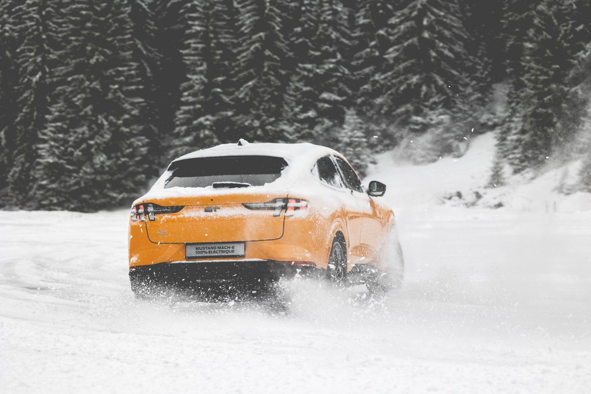 Ice drifting in de Alpen met de Mustang Mach-E GT | MANIFY
