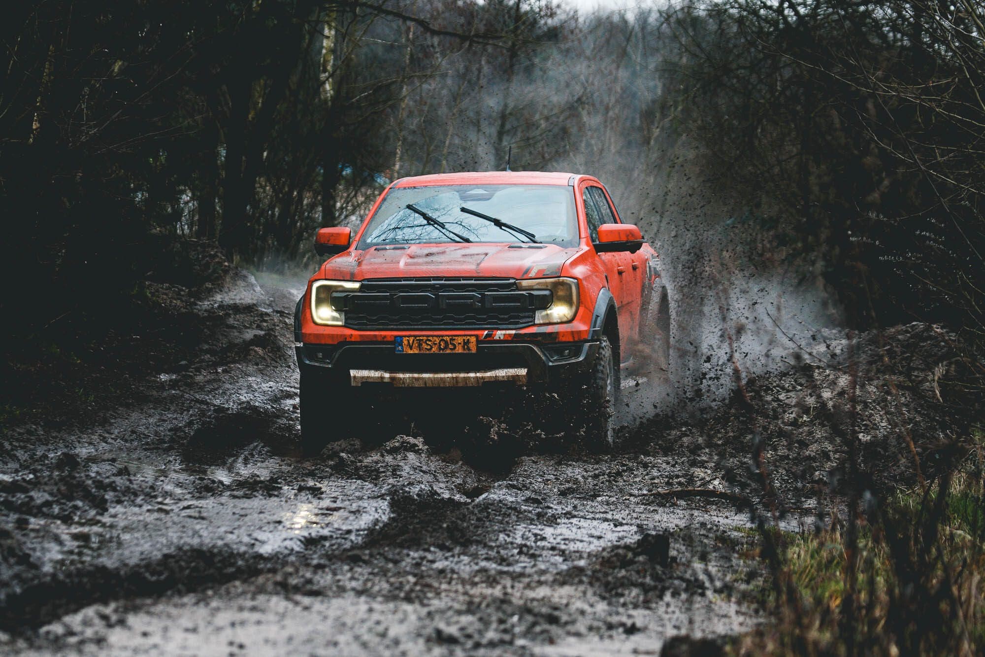 Bucketlist-dingen: off road met de vernieuwde Ford Ranger Raptor | MANIFY