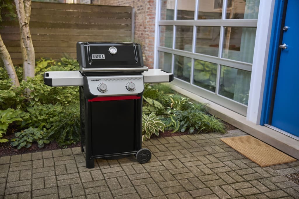 Het gasbarbecueleven ontdekken met de Weber Spirit® EP-335 | MANIFY