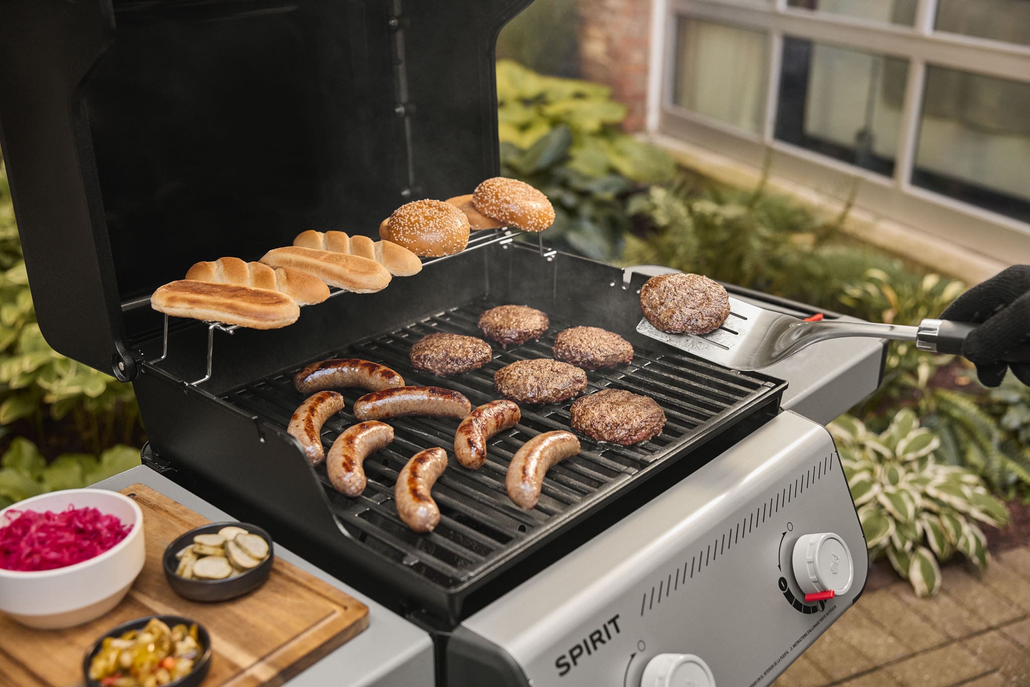 Het gasbarbecueleven ontdekken met de Weber Spirit® EP-335 | MANIFY